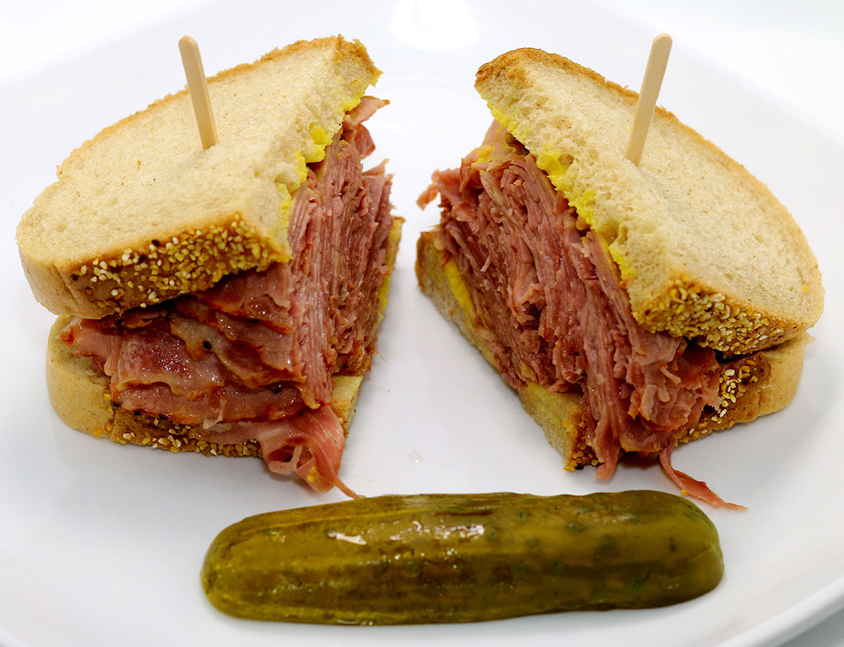 Casse-Croûte d'en Haut - Mont-Tremblant | Repas